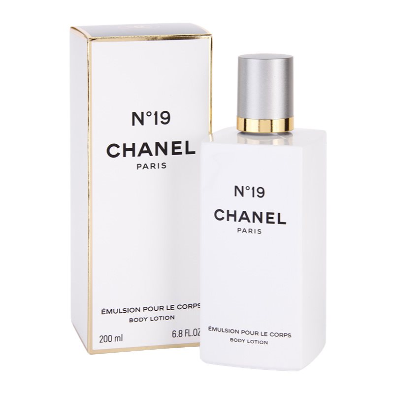 Chanel No.19, Body Lotion for Women 200 ml | notino.co.uk