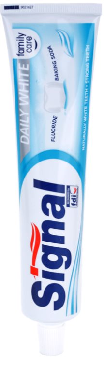 SIGNAL DAILY WHITE Toothpaste With Whitening Effect | notino.co.uk